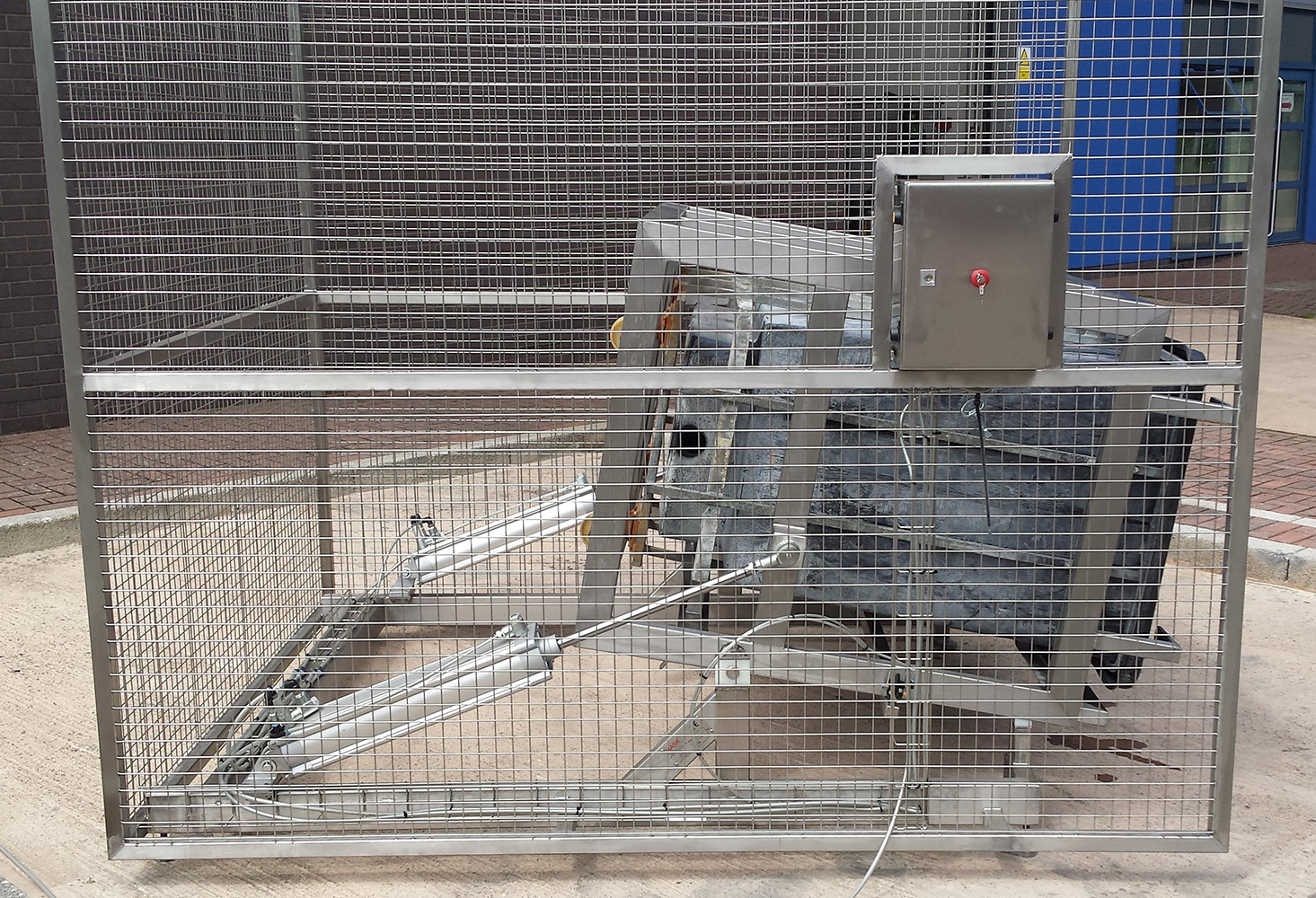 Pneumatic Bin Tipper