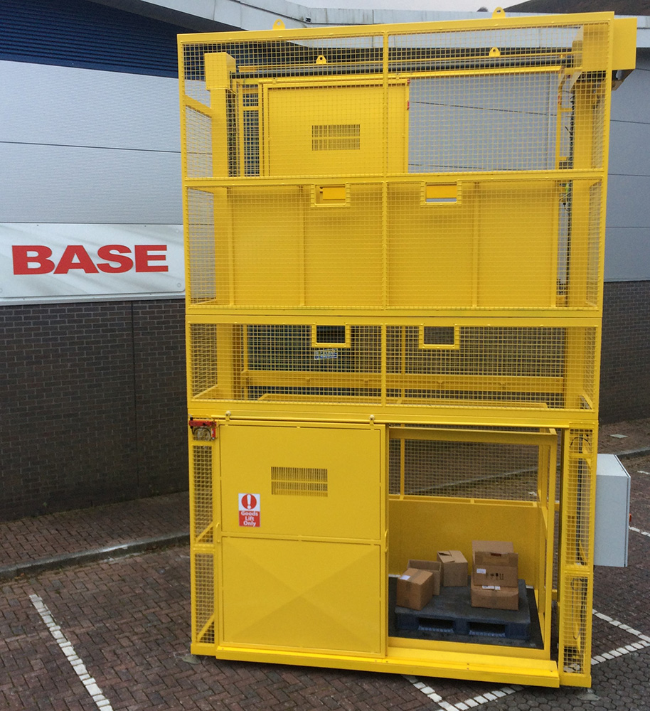 Twin Pallet Lift