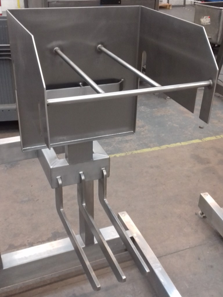 Static Box Tipper - BTM/100/1500/B