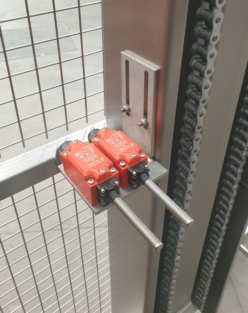 Dolaf Bin Platform Lift